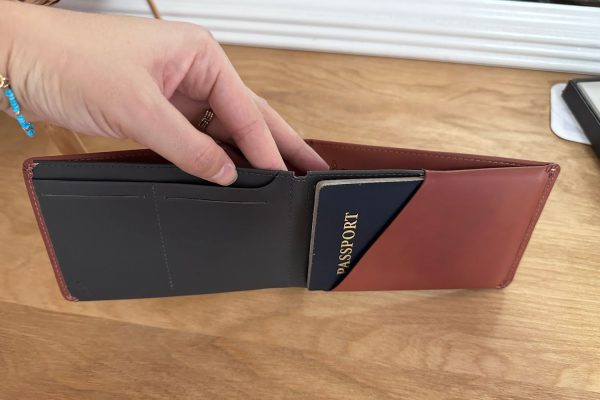 What is an RFID Wallet? Advantages and Disadvantages of RFID Blocking ...